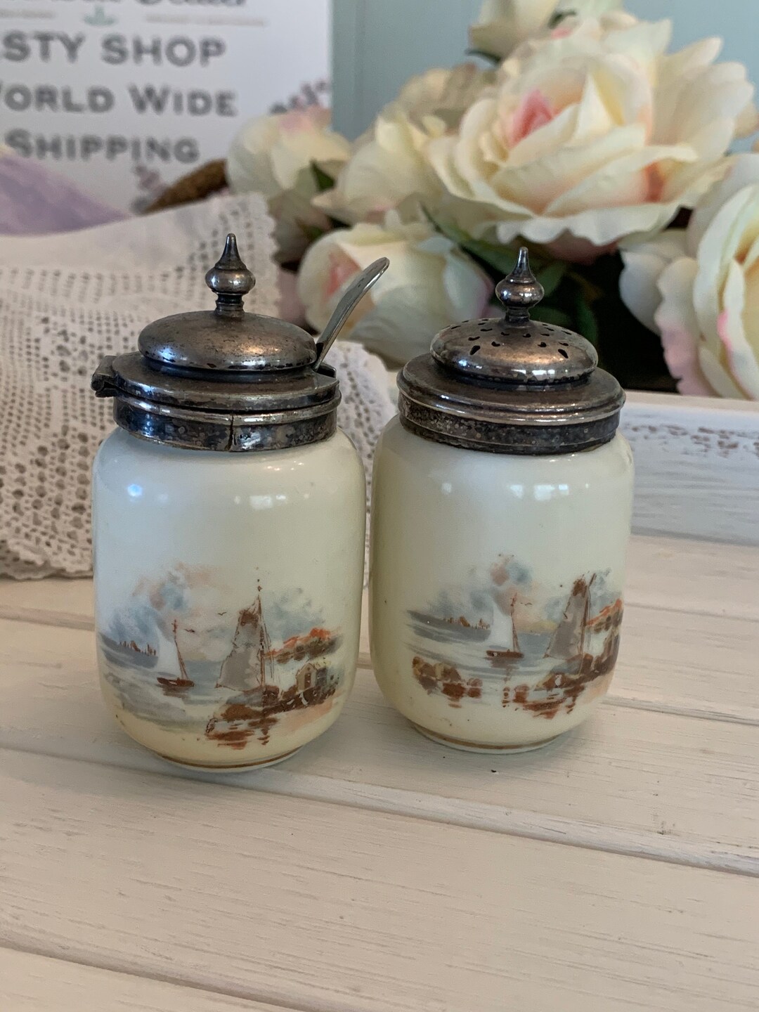 Feines China Teil Kondiment Set Silber Tops Shaker und Senftopf mit ...