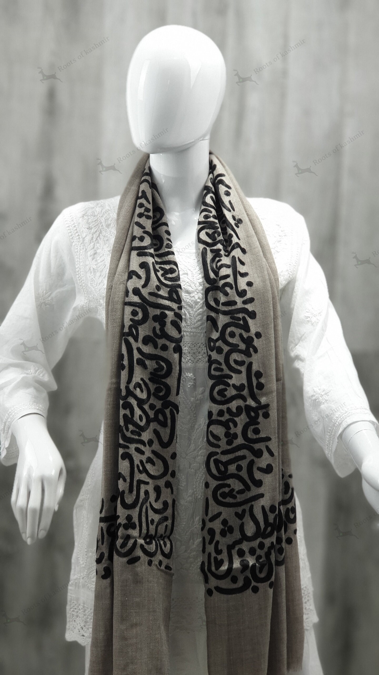 Cashmere Stole With Embroidered Calligraphy - Etsy