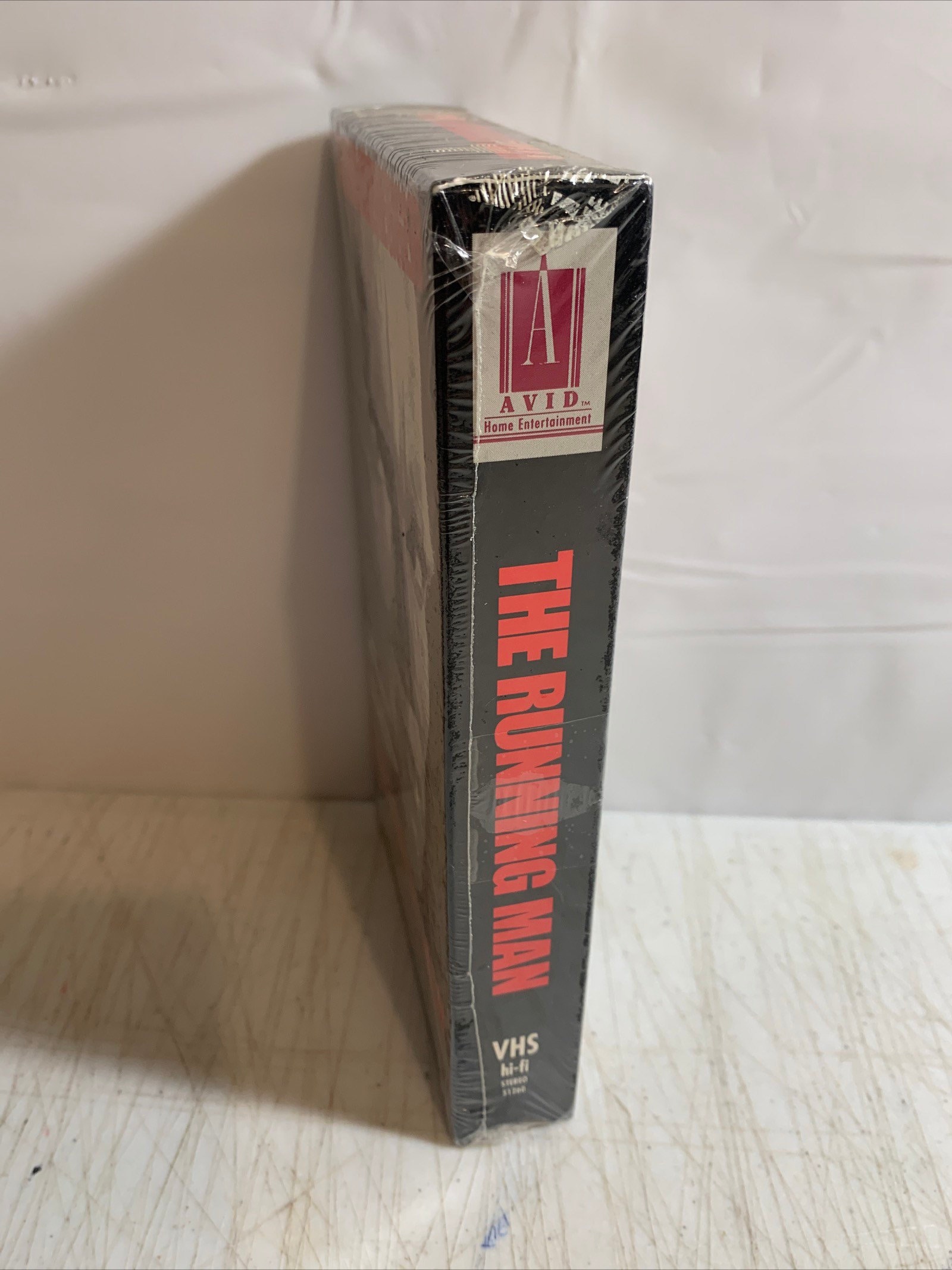The Running Man (VHS, 1987) Arnold Schwarzenegger, Stephen King VESTRON ...