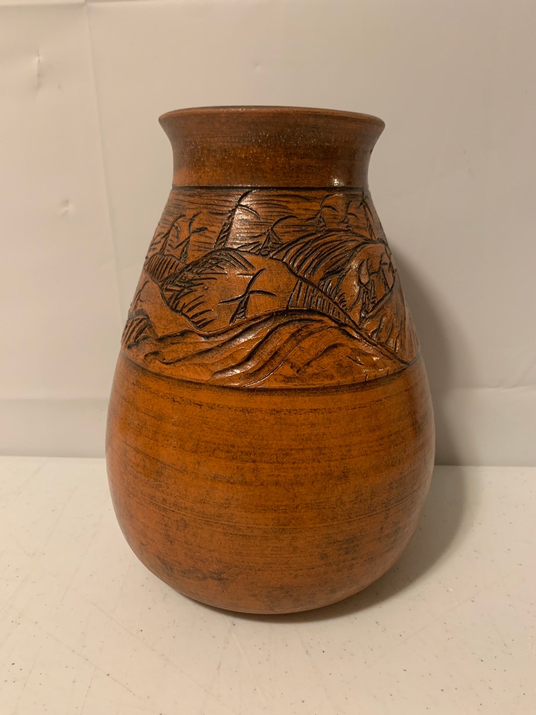 Vintage Clay Vase Palm Tree & Hills Picture on It by Laura - Etsy