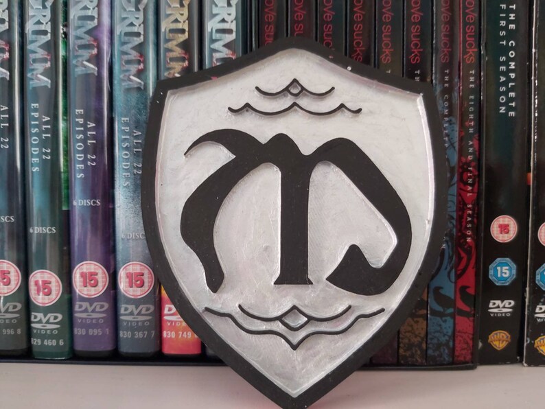 The Originals Mikaelson Crest 3D Printed - Etsy UK
