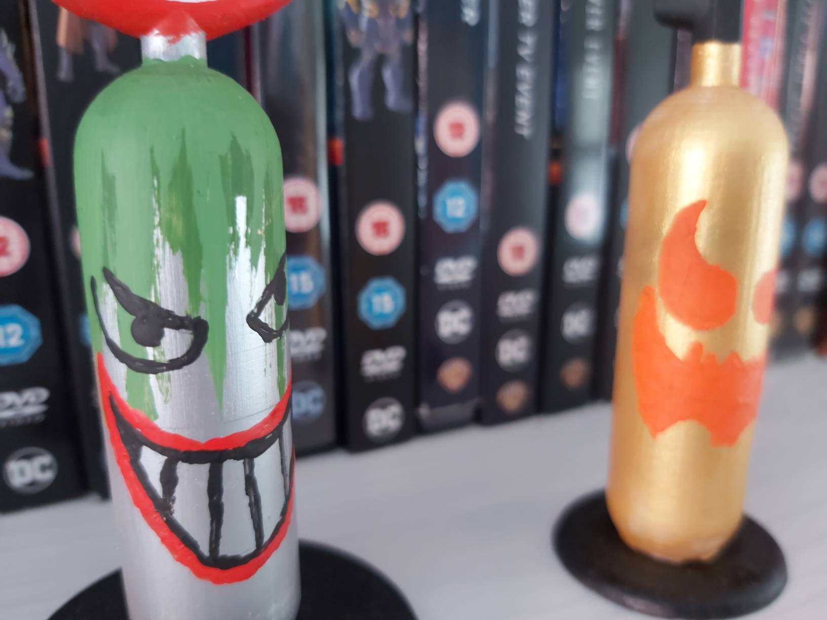 Joker Gas & Scarecrow Gas Cannisters 3D Printed and Hand - Etsy