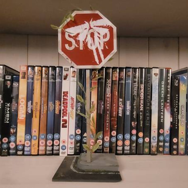 The Last of Us Firefly Stop Sign - Etsy