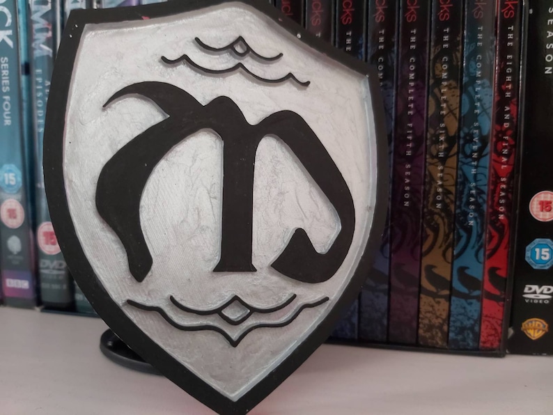 The Originals Mikaelson Crest 3D Printed - Etsy UK