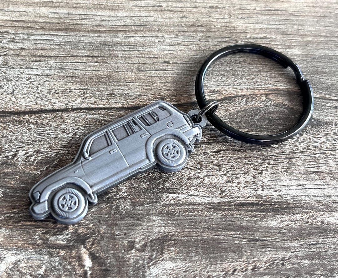 80 Series FJ80 Land Cruiser Metal Keychain: Toyota Key Chain, Keyring ...
