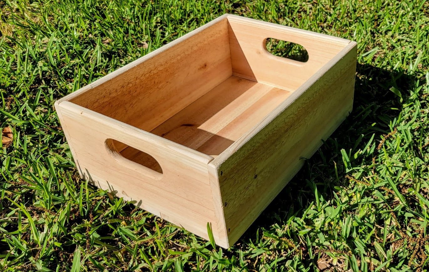 Cedar Crate With Solid Bottom - Etsy