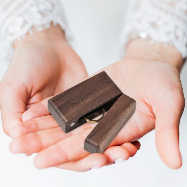 Slim Ring Box - Etsy