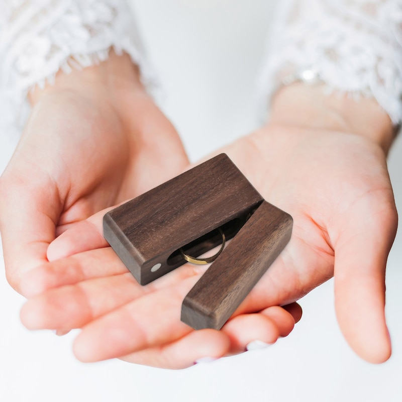 Slim Ring Box - Etsy