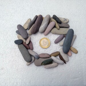 40 Flat and Raw Thin Stone Fingers Pebbles Small Stone - Etsy