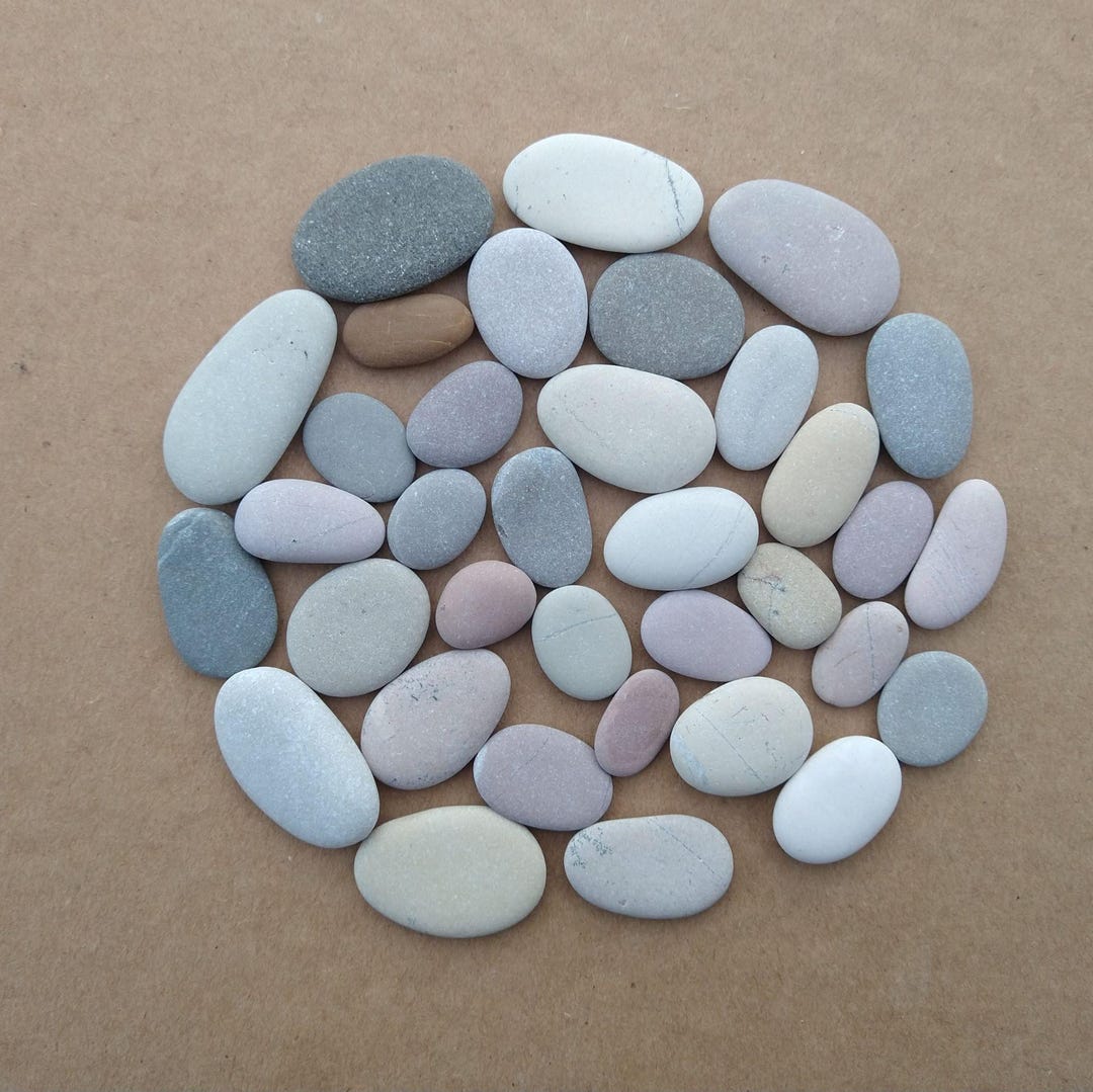 35 Smooth Flat Thin Pebbles, Pendant Rocks, Oval and Long Stones, Slim ...
