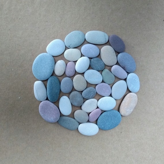 35 Smooth Flat Thin Pebbles Pendant Rocks Oval and Long | Etsy