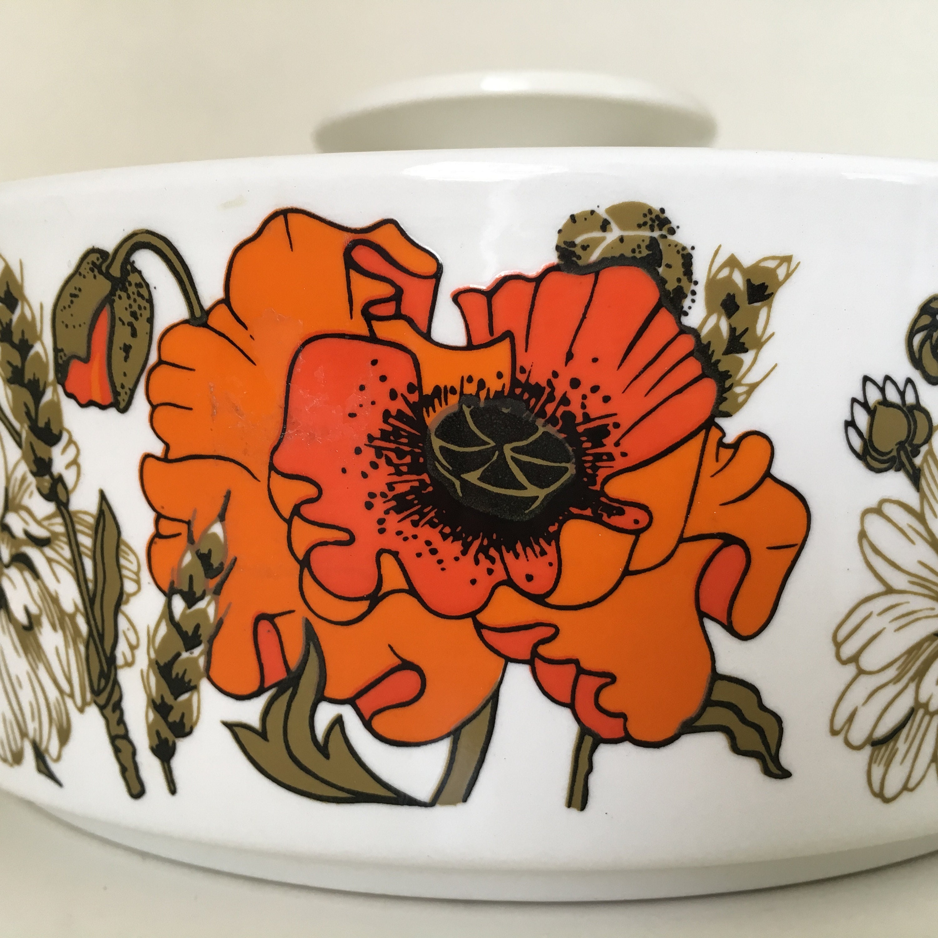 A J&G Meakin Poppy Flowers Lidded Pot Tureen Retro Kitsch 60s Mid ...