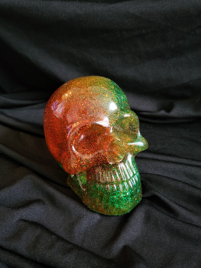 Epoxy Skulls, Paper Weight, Desk Art, Home Decor, Halloween - Etsy