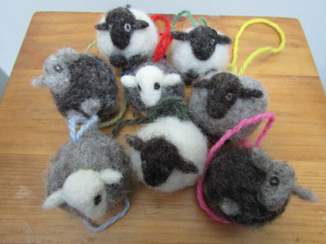 Needle Felted Sheep Bauble Christmas Tree Decoration - Etsy