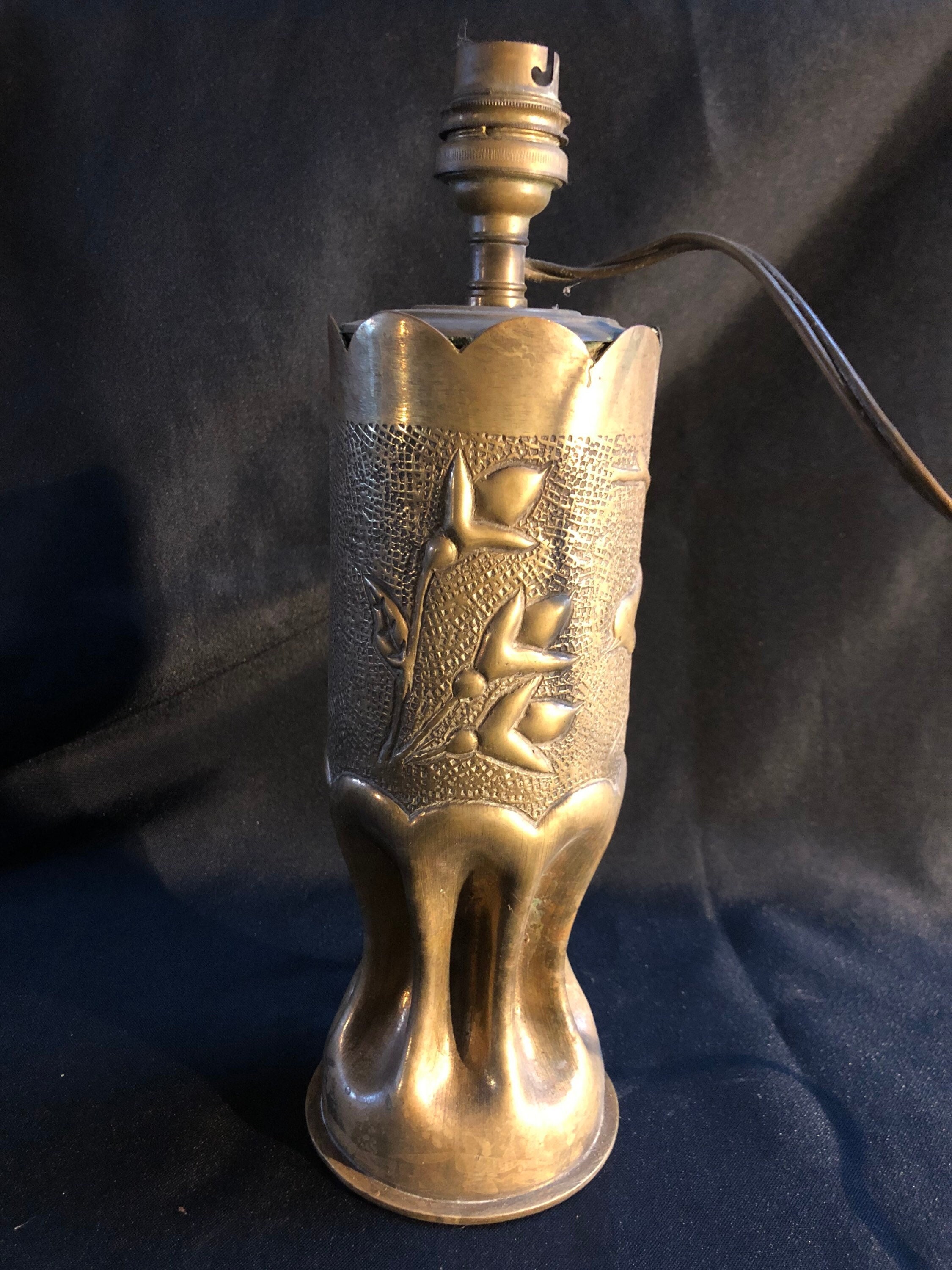 14-18 Shell Shell Casing Lamp Foot Trench Art - Etsy