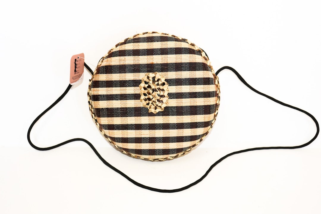 Banana Leaf Circle Purse - Etsy