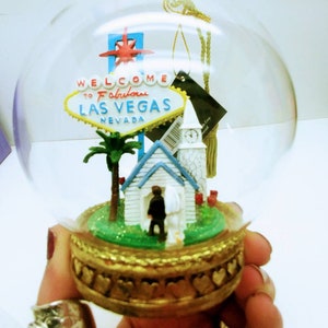 Flavia Milano Collectible Glass Memory Globe Las Vegas Chapel - Etsy