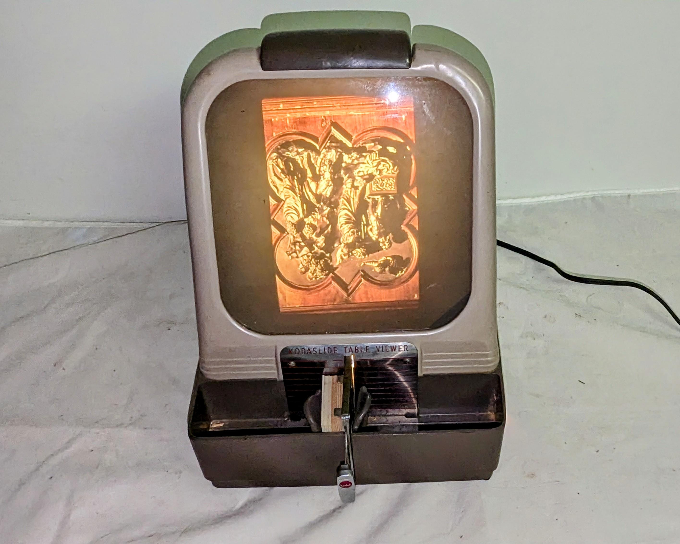 Retro Tech Table Slide Viewer Kodaslide Model A 35mm Slide Viewer Illuminated 6x9 Inch Screen