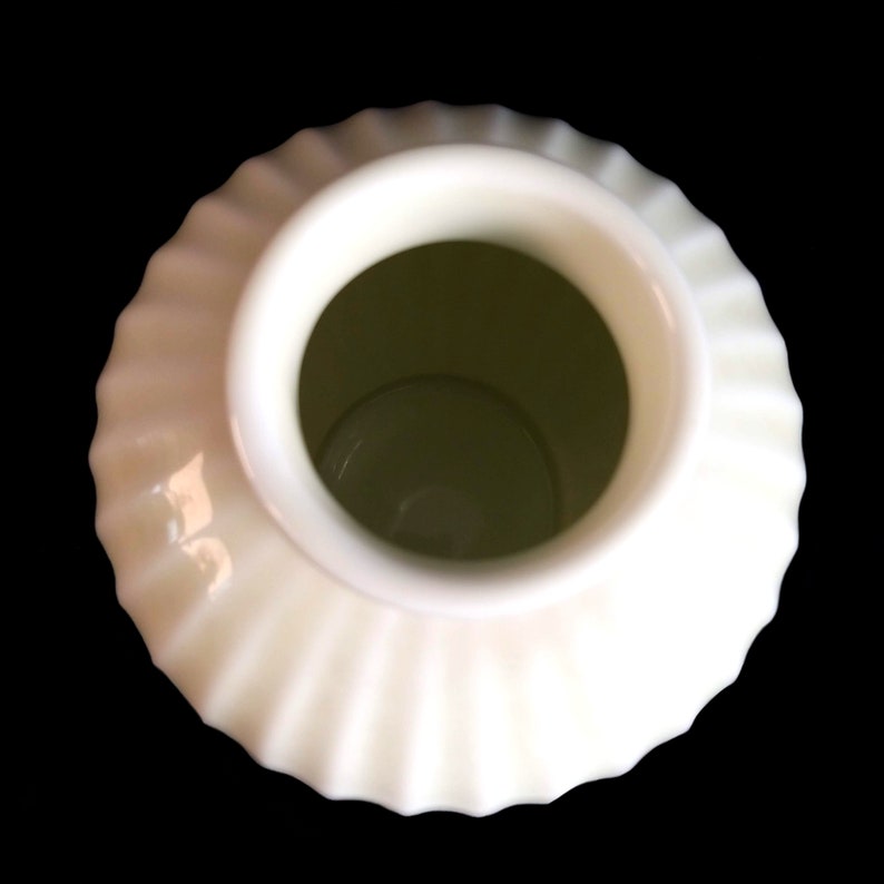 Vintage Light Green Milk Glass Porcelain Ribbed Vase Oriental Etsy