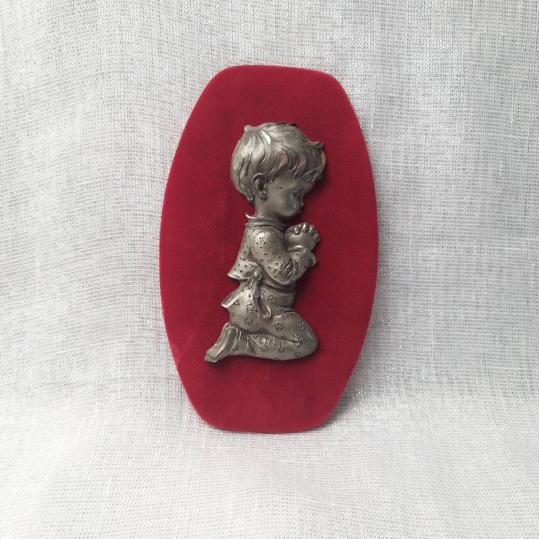 Vintage Pewter Les Etains Du Galion 3D Red Velvet Base Wall - Etsy
