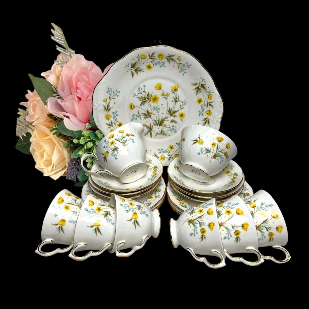 Vintage Colclough Angela Yellow White Blue Flowers Golden Rim Tea Cup ...