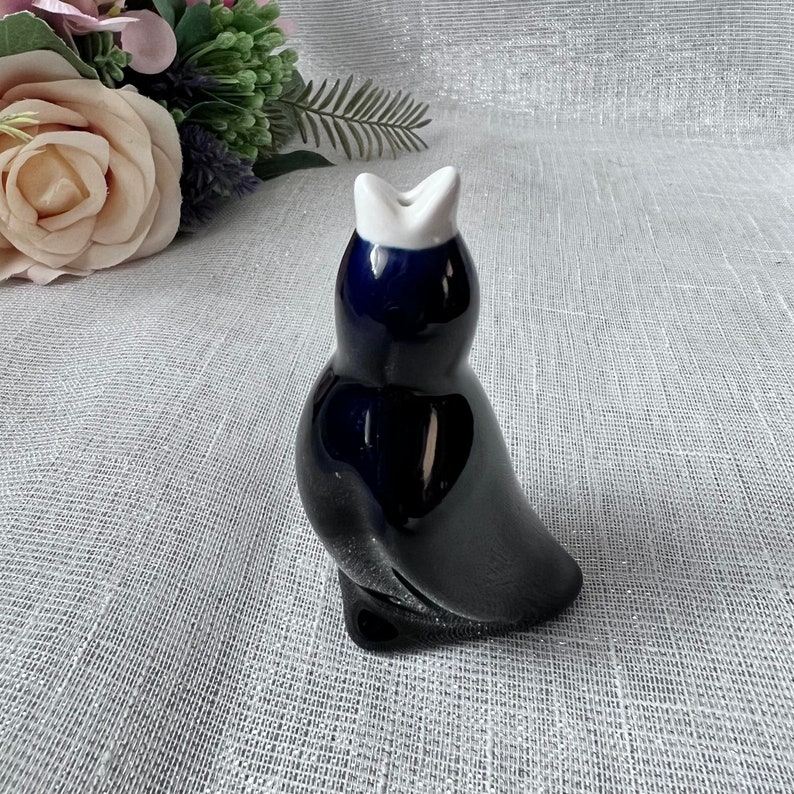 Vintage Blackbird Pie Bird Vent Funnel Retro Kitchen Rustic - Etsy