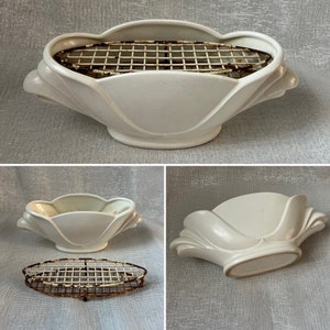 Vintage Art Deco Bretby Pottery White Classical Ribbed Rose Bowl Urn ...