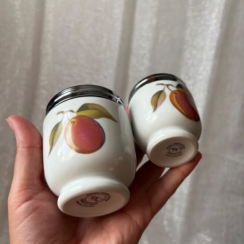 Vintage Jumbo King Standard Size Royal Worcester 4, Double, One Egg ...