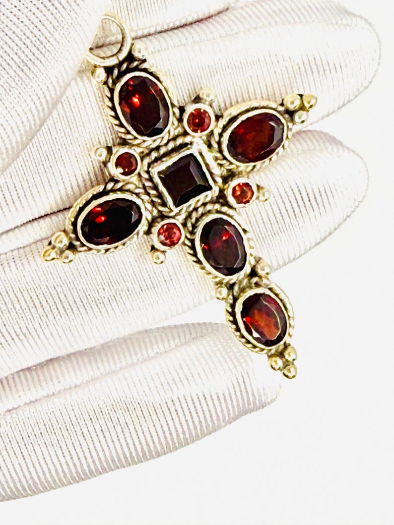 Vintage Garnet Cross Pendant . - Etsy