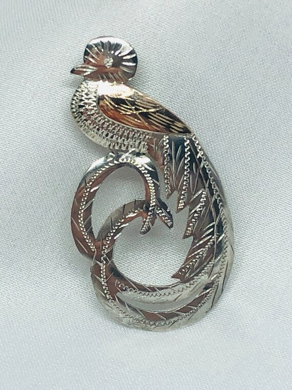 Vintage Exotic Bird Sterling Silver Brooch. - Gem