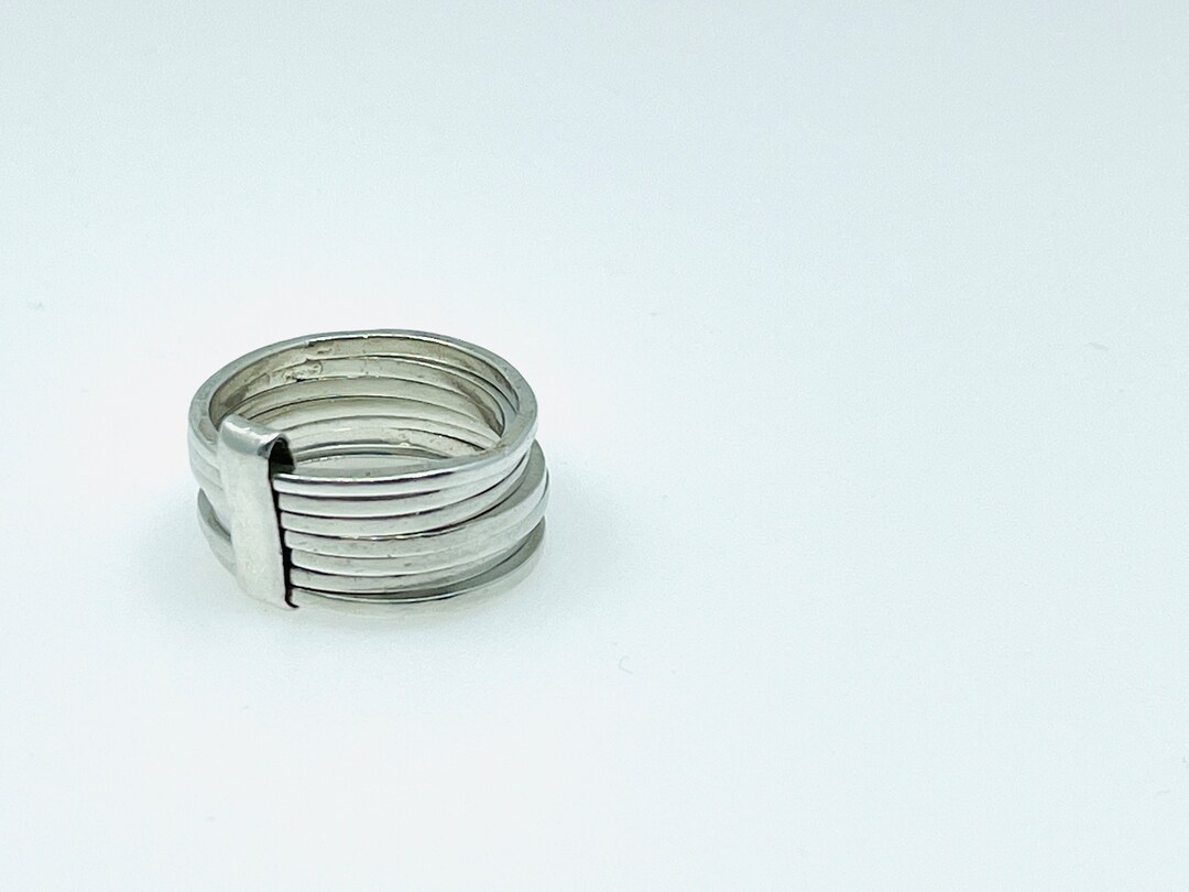 Vintage Sterling Silver 7 Band Ring. - Etsy