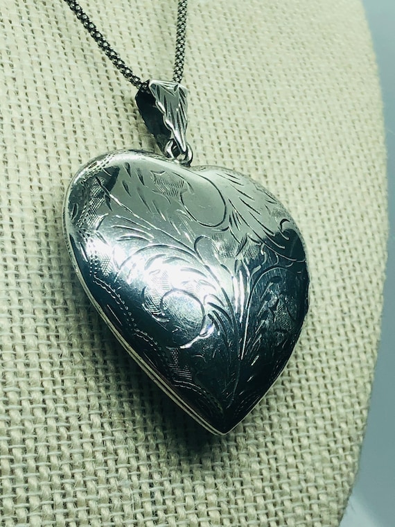 Vintage Large Etched Heart Locket Pendant Necklace, - Gem