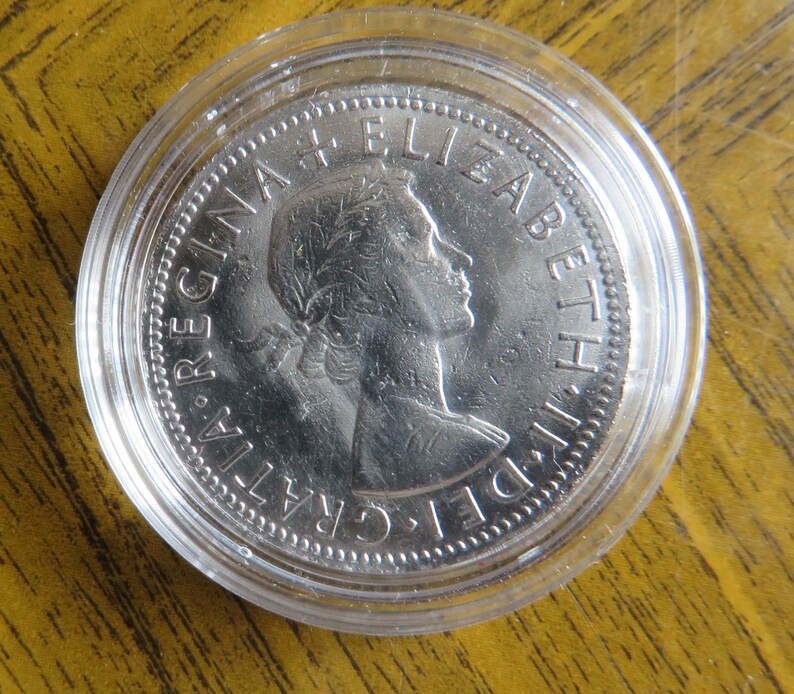 1957 Old British 2/ Florin Known as a Two Bob Bit in a Capsule - Etsy