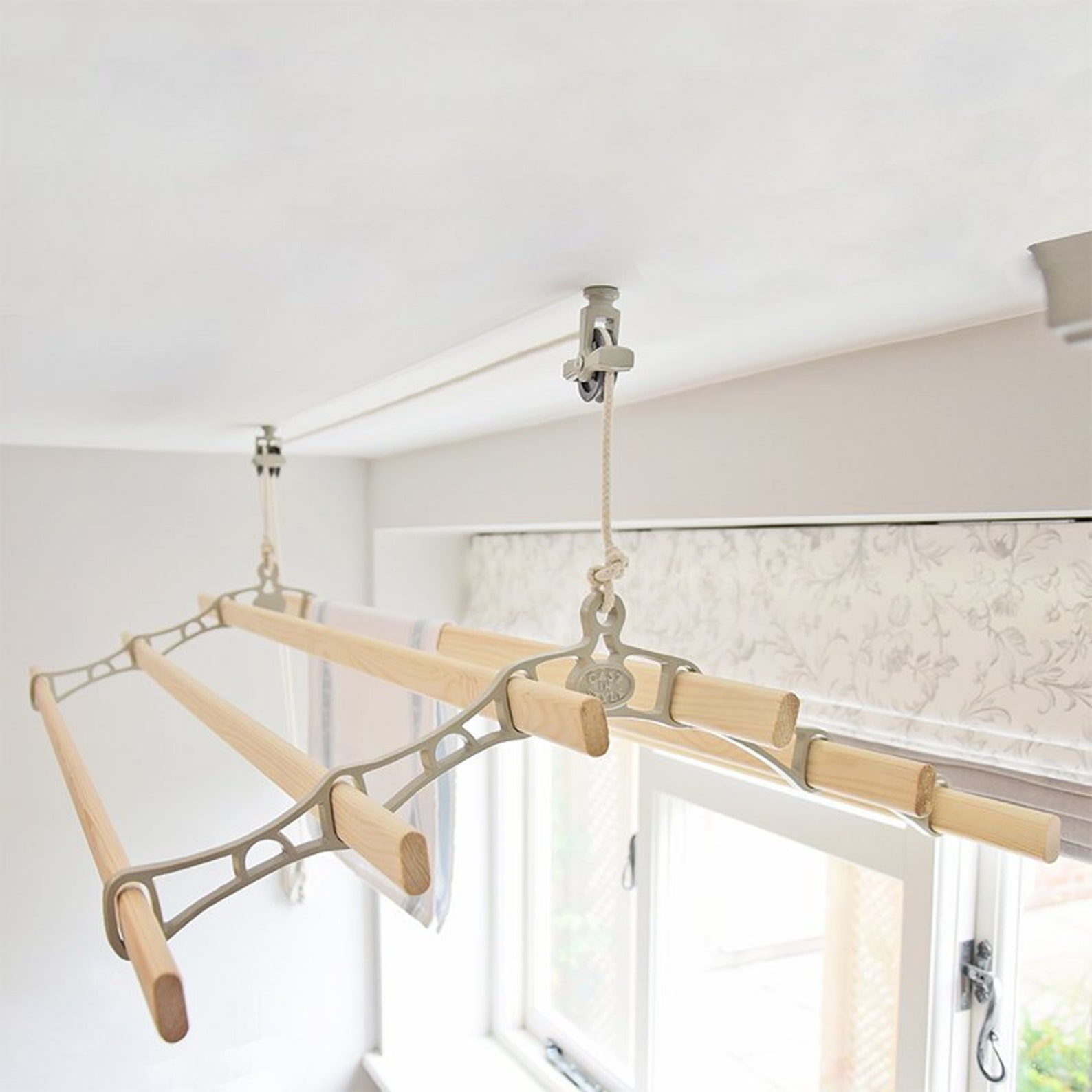 6 Lath Kitchen Maid® Pulley Clothes Airer - Etsy UK