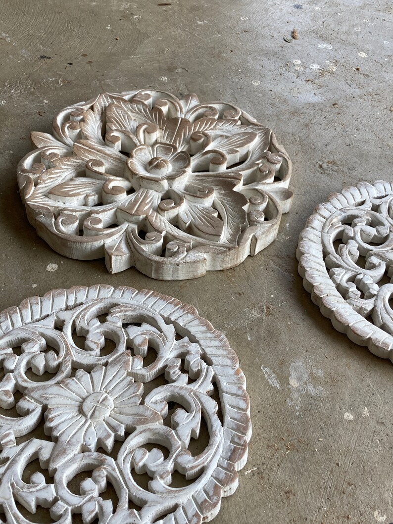 Circular Wood Carved Panels in Set of 3 Whitewash Wall - Etsy