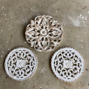 Circular Wood Carved Panels in Set of 3 Whitewash Wall - Etsy