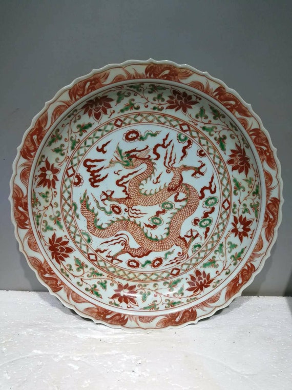 Late Yuan to Early Ming Dynasty Guan Ware Style Porcelain Underglaze ...