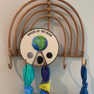 Wooden Toys Christmas Gift Rotating Solar System and Moon Phases ...