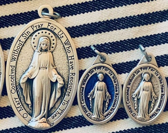 Miraculous Medal Blue Rosary - Virgin Mary Rosary in Blue Sodalite ...