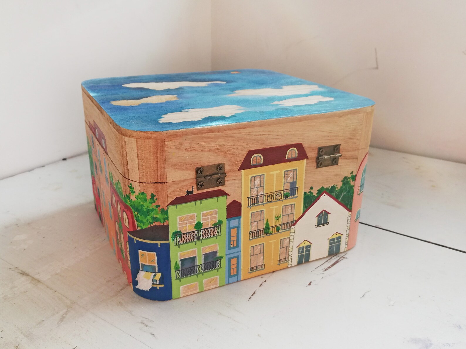 Hand-painted Wooden Storage Box “my Favorite City”. Hand-painted Box ...