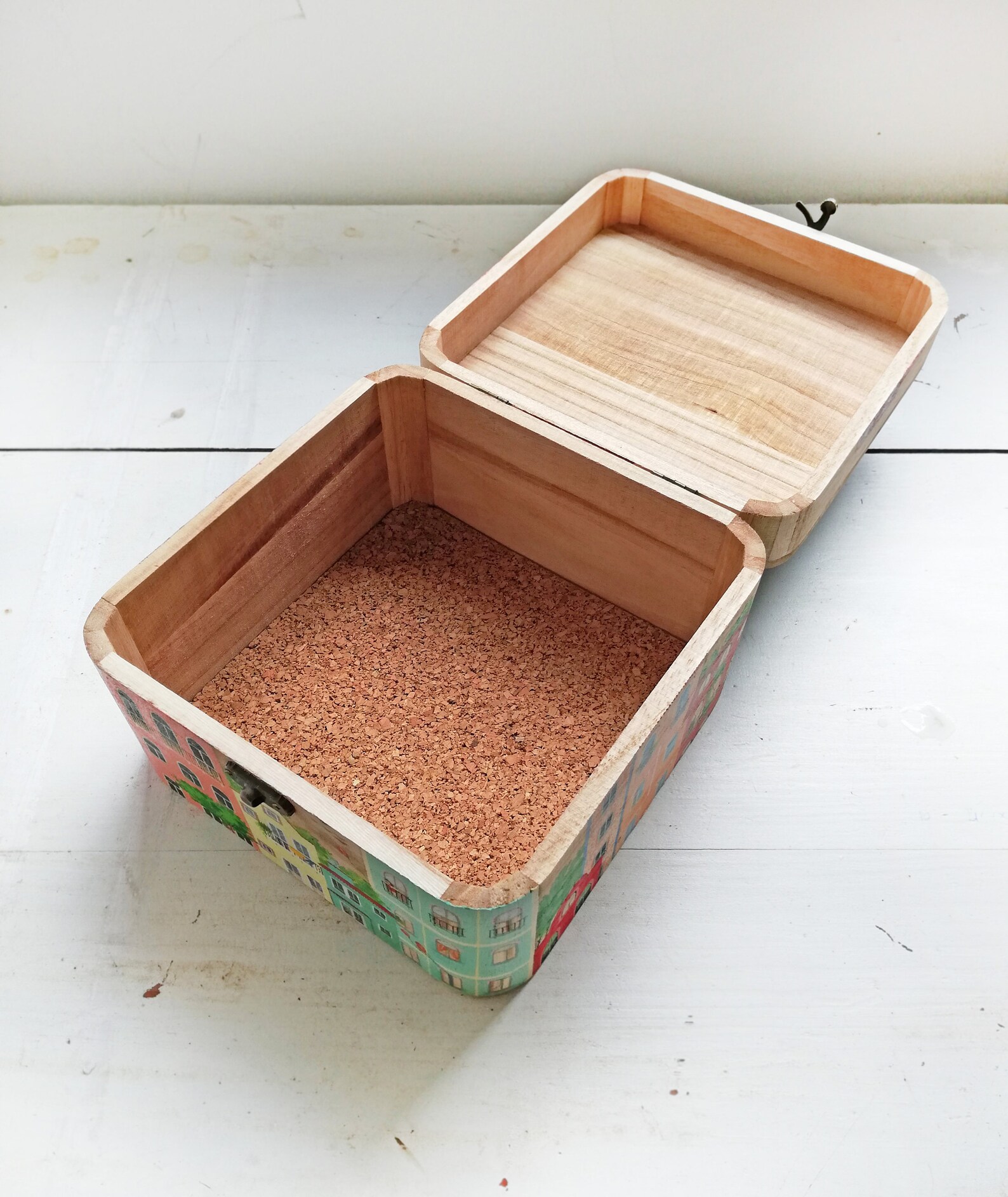 Hand-painted Wooden Storage Box “my Favorite City”. Hand-painted Box ...