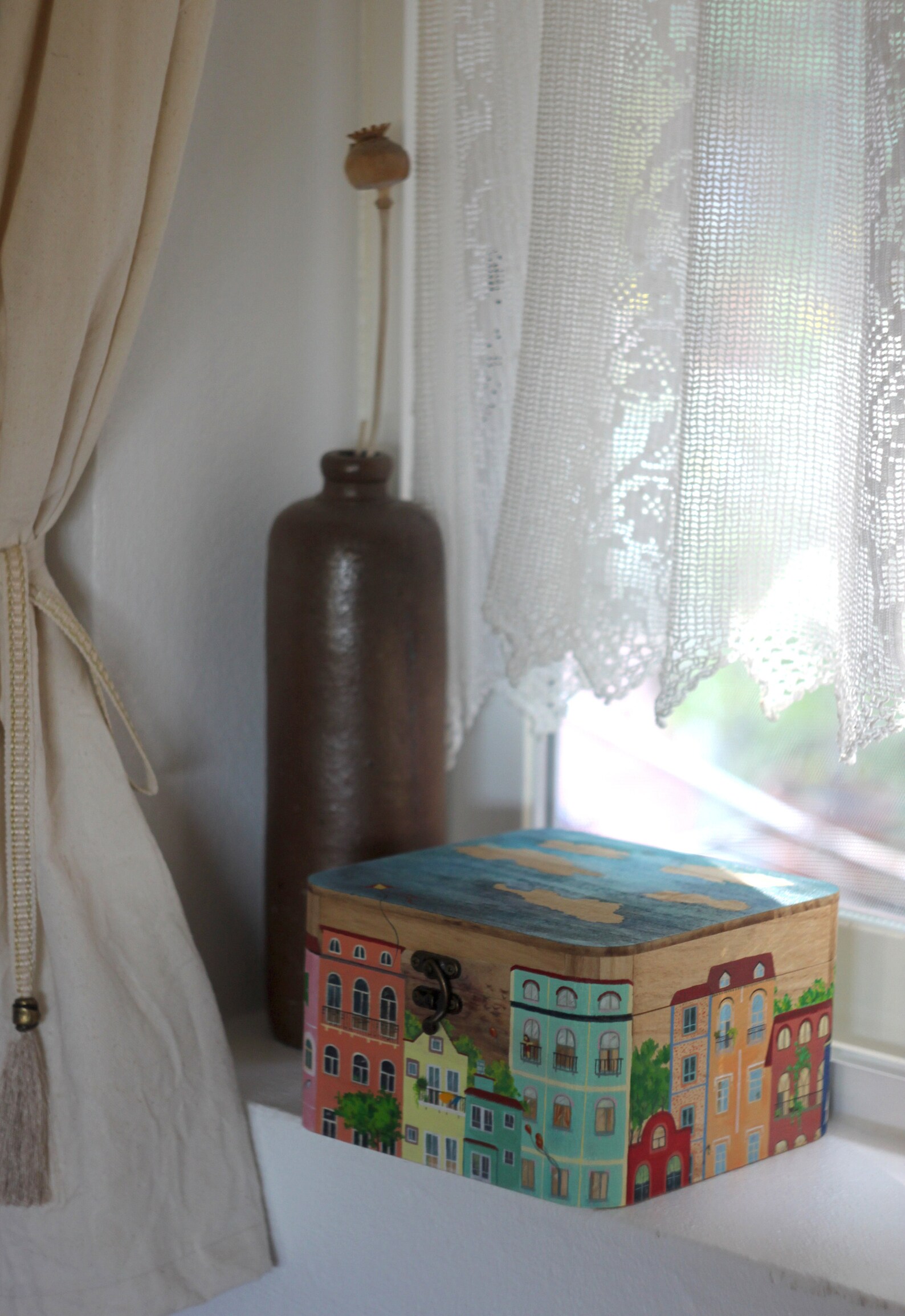 Hand-painted Wooden Storage Box “my Favorite City”. Hand-painted Box ...