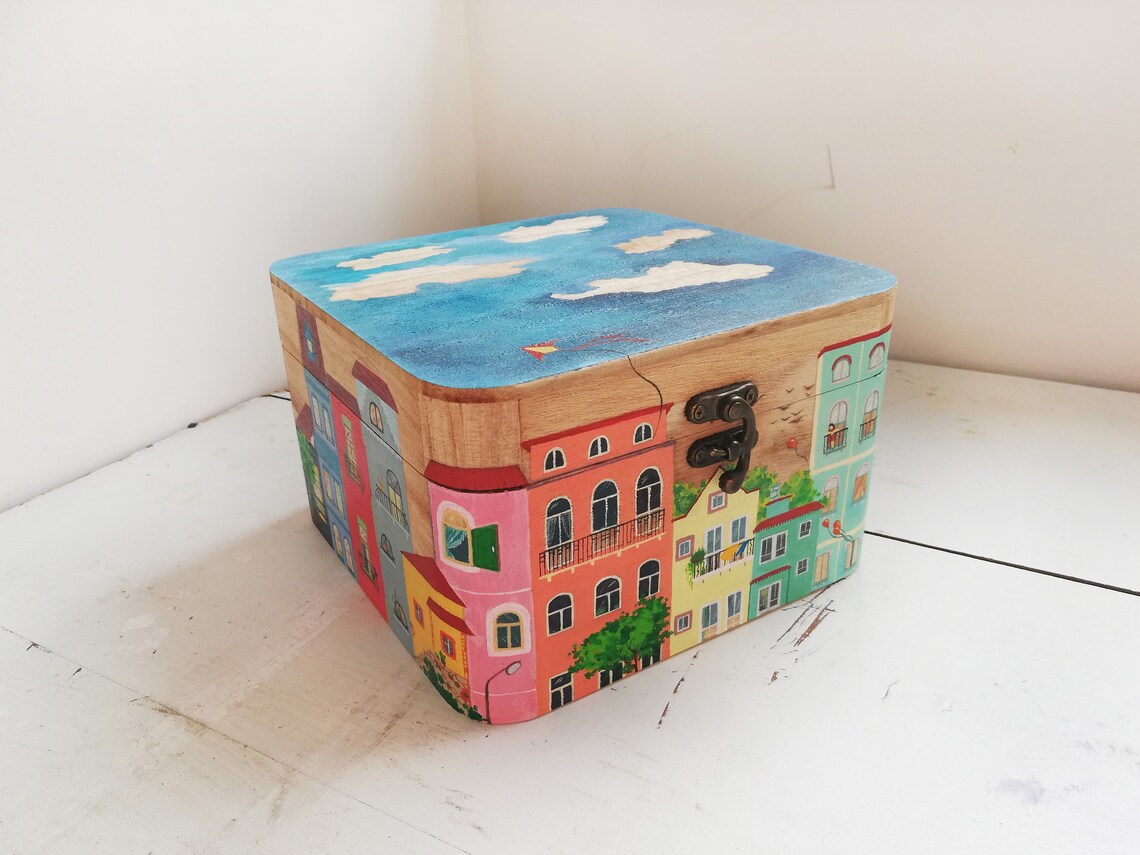 Hand-painted Wooden Storage Box “my Favorite City”. Hand-painted Box ...