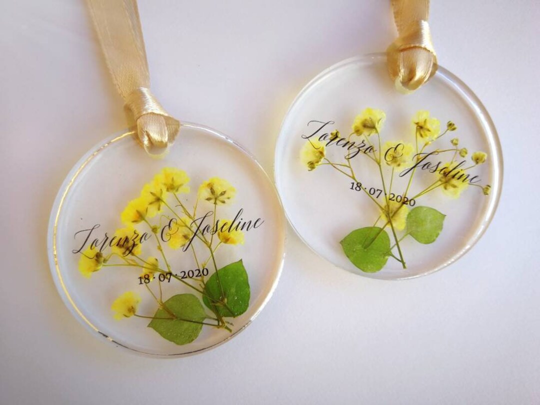 Custom Wedding Placeholders With Monogram. in Resin, Real Flowers ...