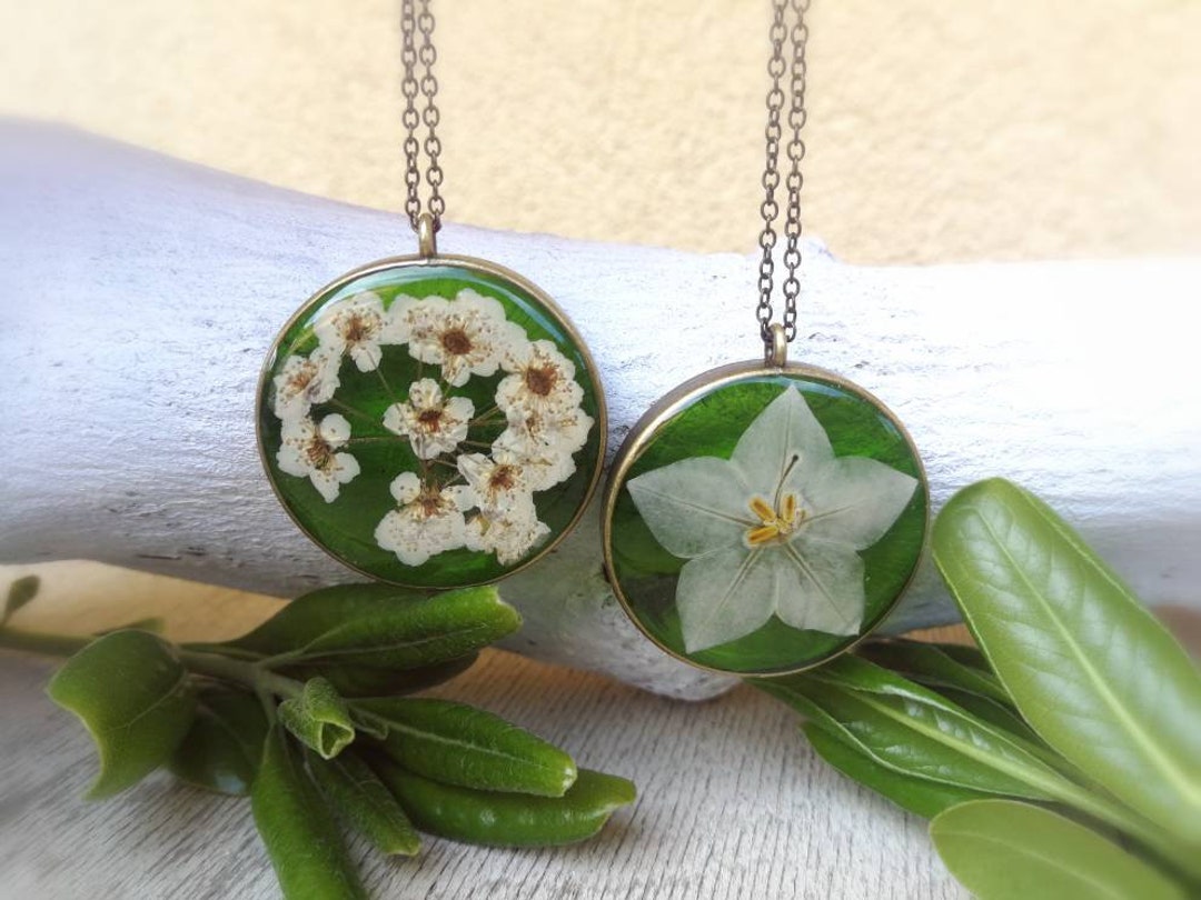 Green Resin Pendant With Real Jasmine or Spirea Flower. Diameter 3.3 Cm ...