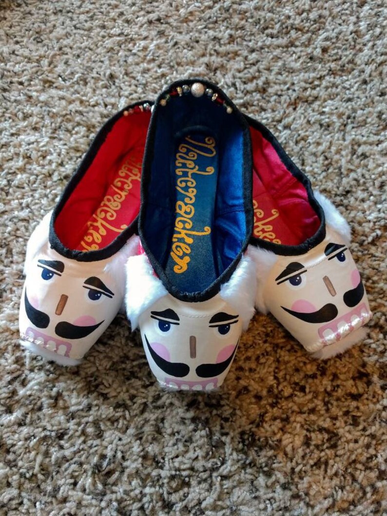 Nutcracker Shoe (decorated Pointe Shoe) - Etsy