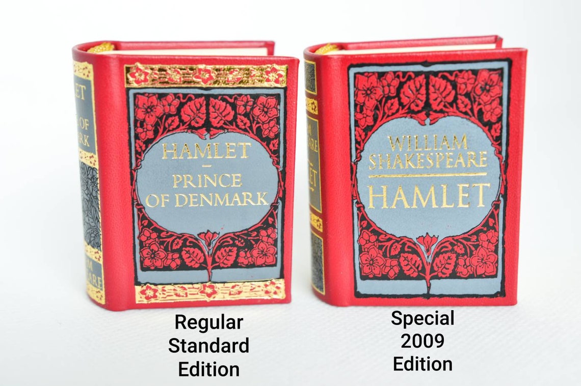 Hamlet Prince of Denmark William Shakespeare Miniature Book | Etsy