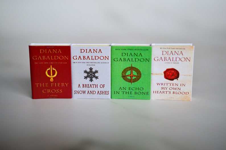 Outlander Book Series 8 Vol. Set Diana Gabaldon Dollhouse - Etsy