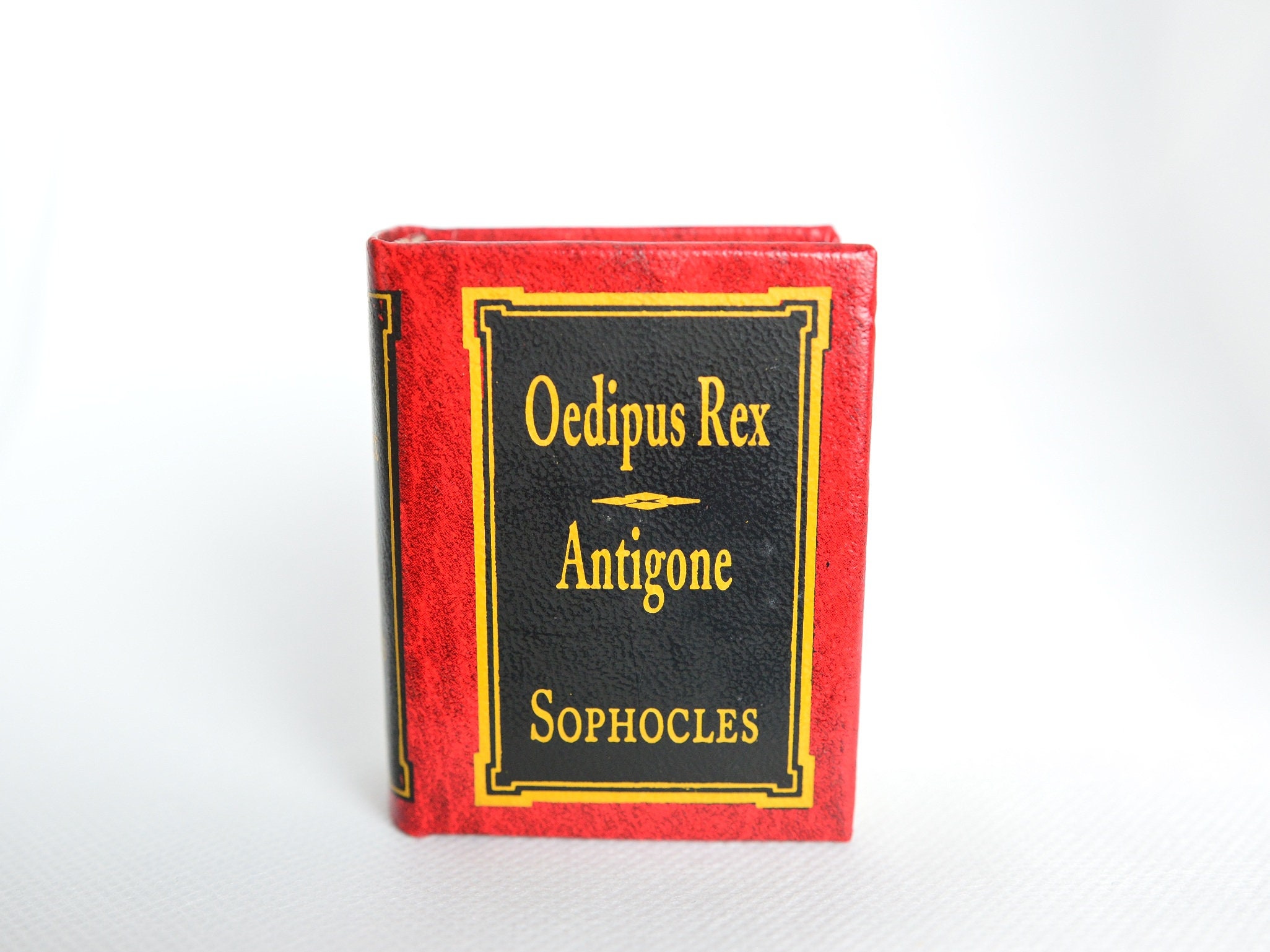 Oedipus And Antigone