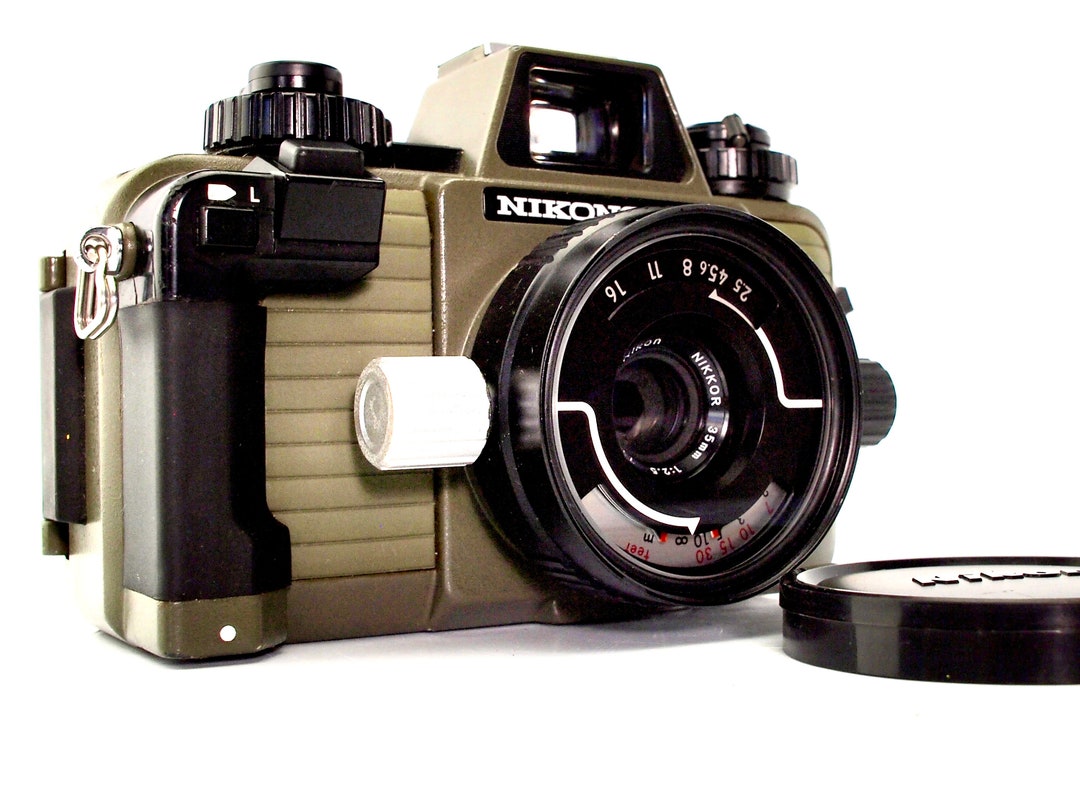 Rare Olive Green Nikon Nikonos V Underwater Film Camera + Nikon 35mm F2 ...
